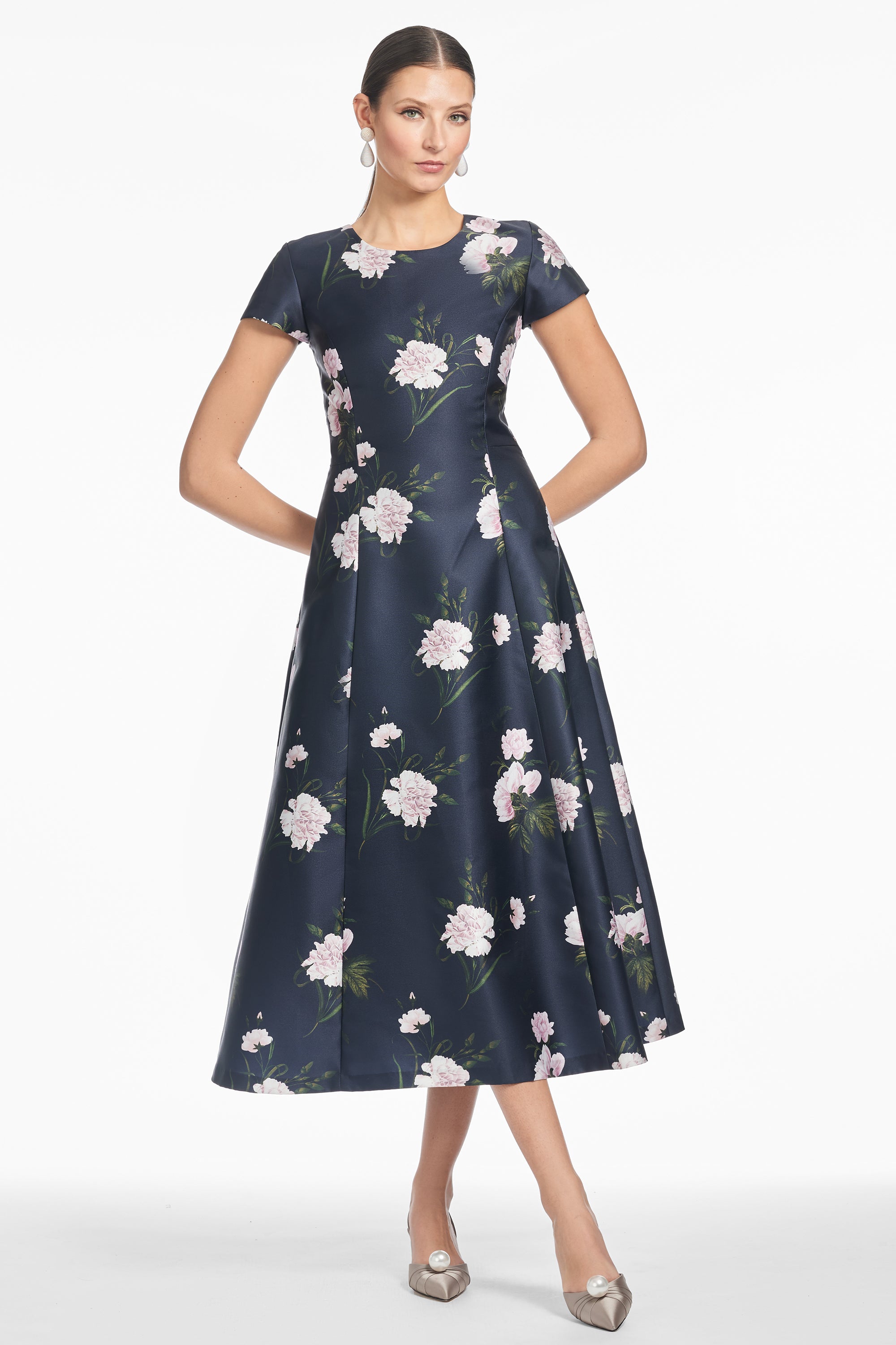 JACKIE DRESS in DARK MIDNIGHT CARNATIONS - Sachin & Babi