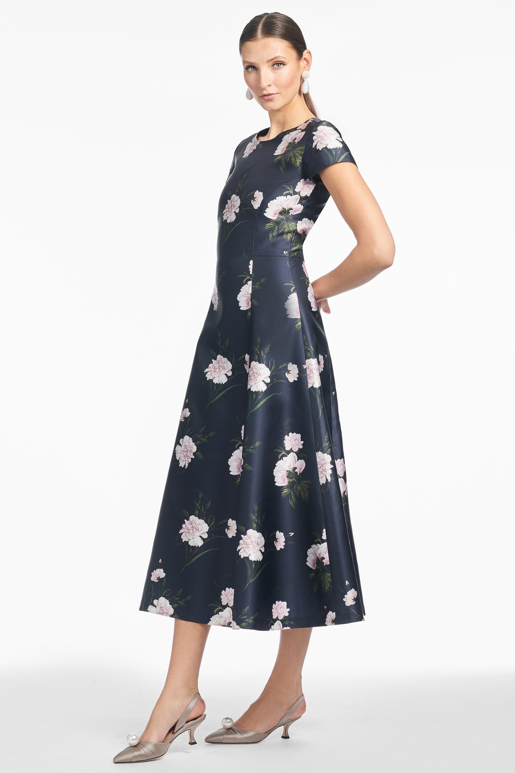 JACKIE DRESS in DARK MIDNIGHT CARNATIONS - Sachin & Babi